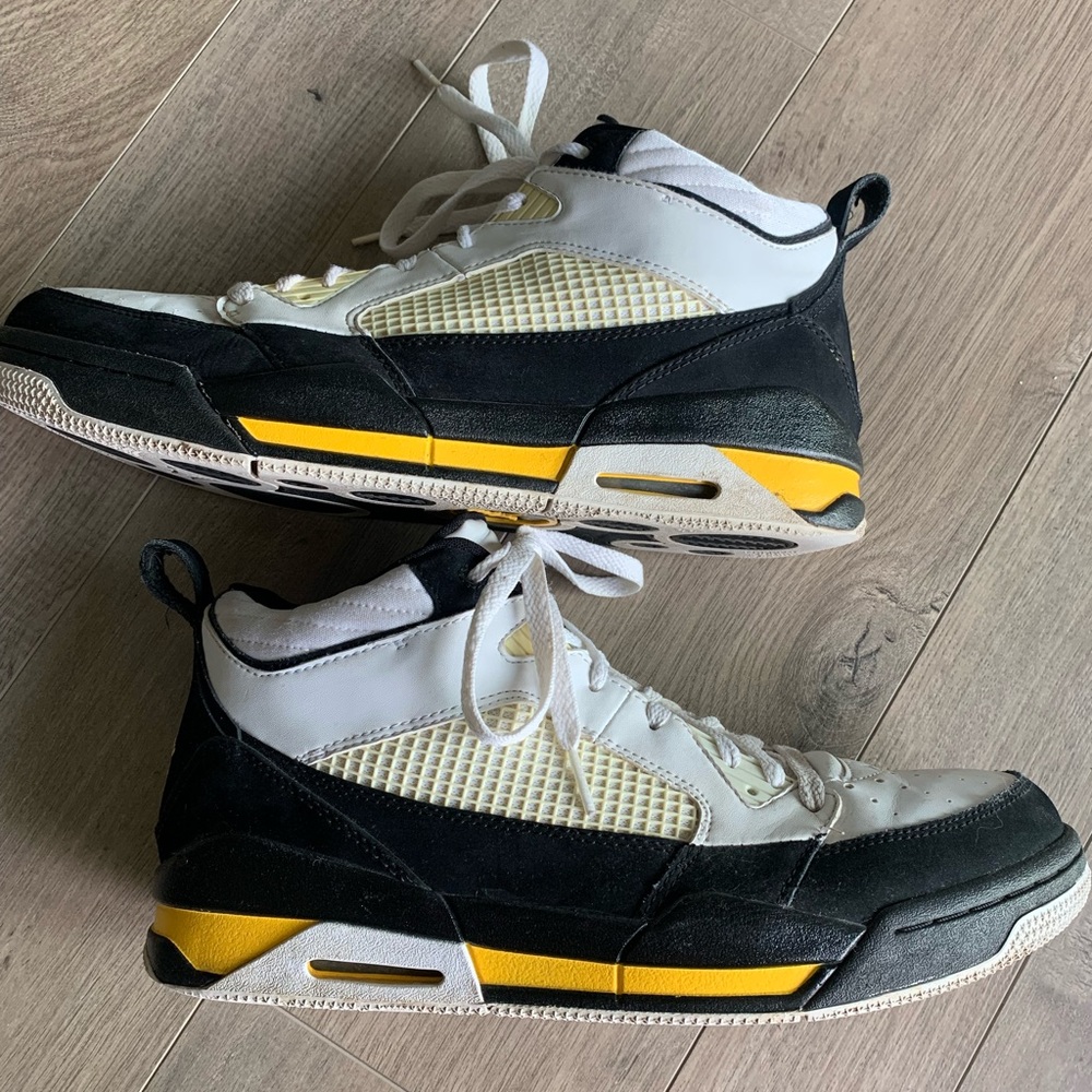 Air Jordan Flight Series - Gem